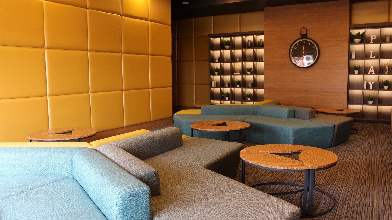 Torre Central - condo near UST